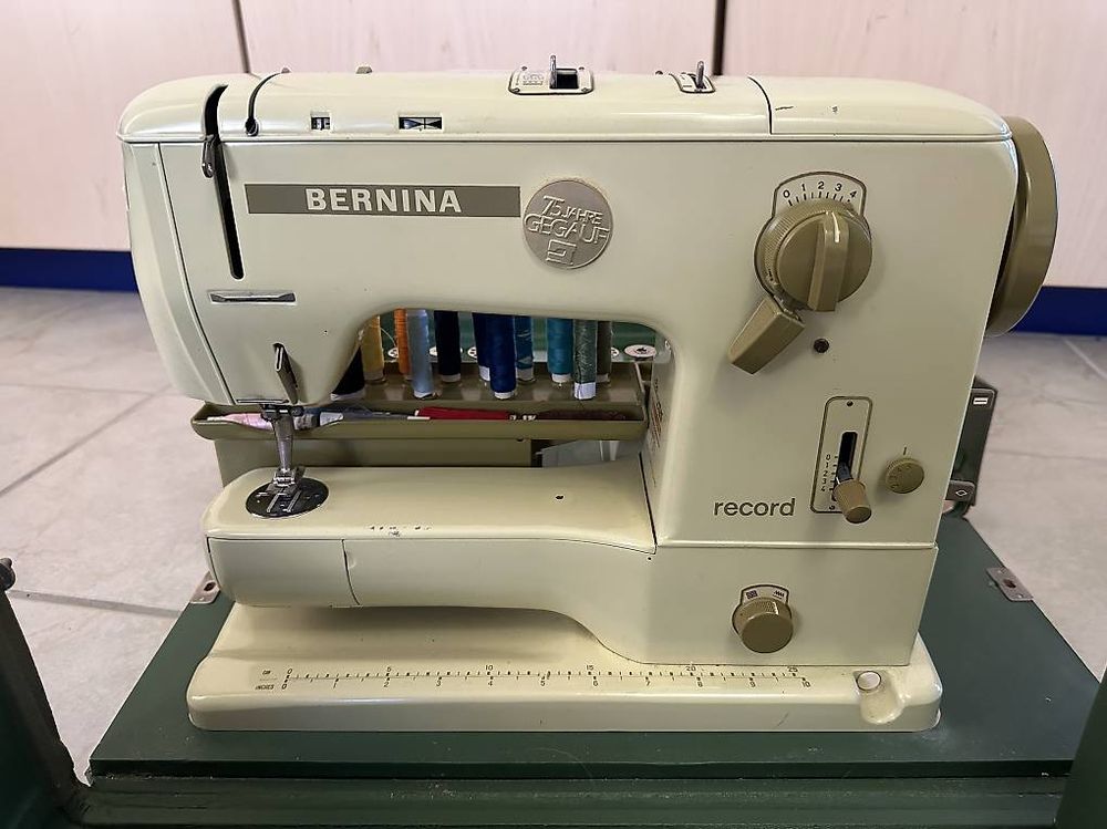Bernina Record 730 - revidiert (Gebraucht) in Dübendorf für CHF 170 ...
