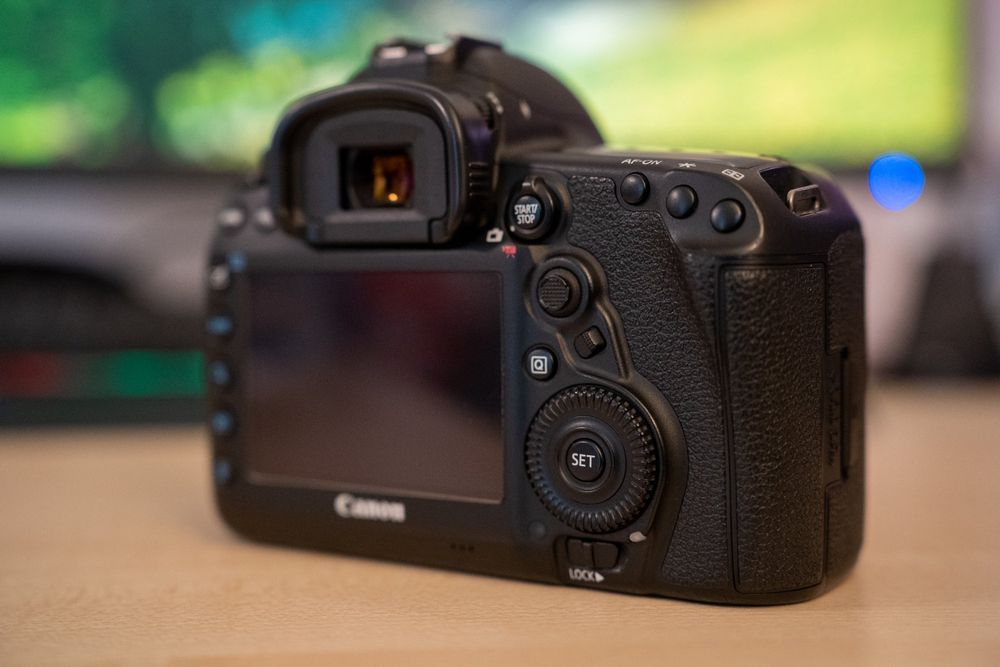 Canon 5D Mark IV TOP Zustand (Gebraucht) in Zürich für CHF 899 – mit ...