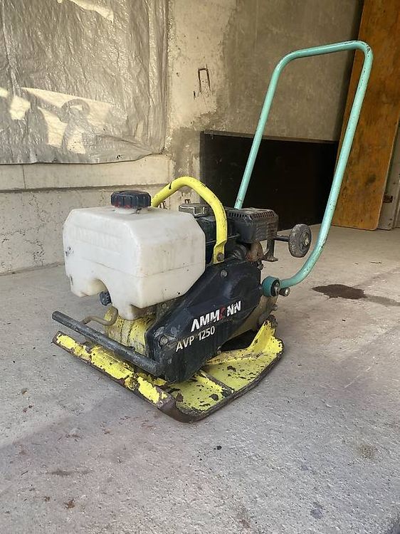 Ammann Vibroplatte (Gebraucht) in Oberwil im Simmental für CHF 490 ...