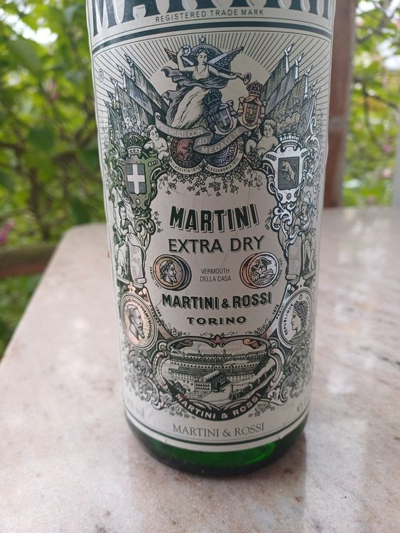 MARTINI EXTRA DRY 18 % VOL. 1 LITER (Neu und originalverpackt) in für ...