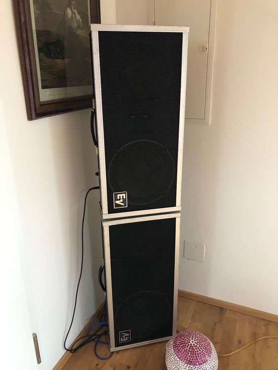 2 Stück Electro Voice Monitore Modell FM12-3A | Kaufen auf Ricardo