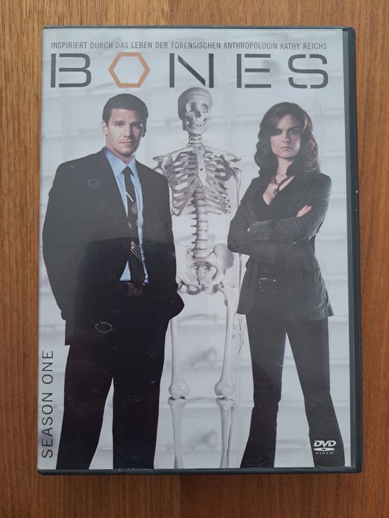 Bones - Die komplette erste Staffel DVD | Kaufen auf Ricardo