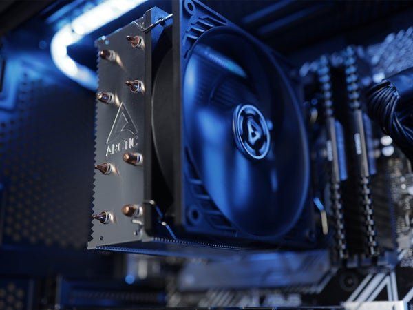 Nuke RTX3070 II5 | Gaming PC | RTX3070 | Intel i5 12400F (Neu und ...