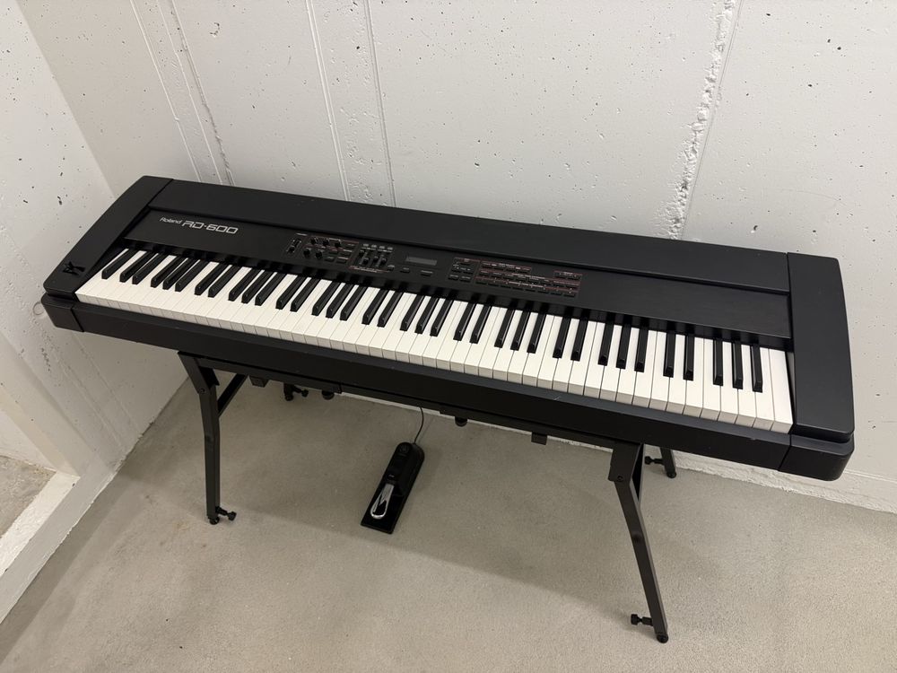 Roland RD-600 Stage Piano | Kaufen auf Ricardo