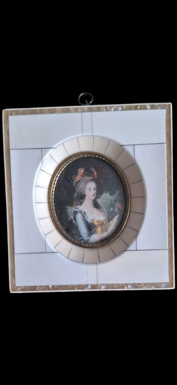 Antik Portrait Miniature (Gebraucht) in Versoix für CHF 1 – mit Lieferung auf Ricardo kaufen