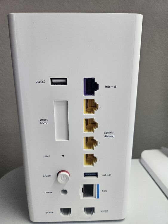 Swisscom Internet Box 2 in Top Zustand (Neu (gemäss Beschreibung)) in ...
