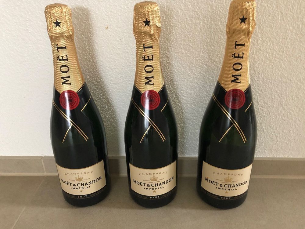 3 Flaschen Moet & Chandon inkl. 6 Gläser | Kaufen auf Ricardo