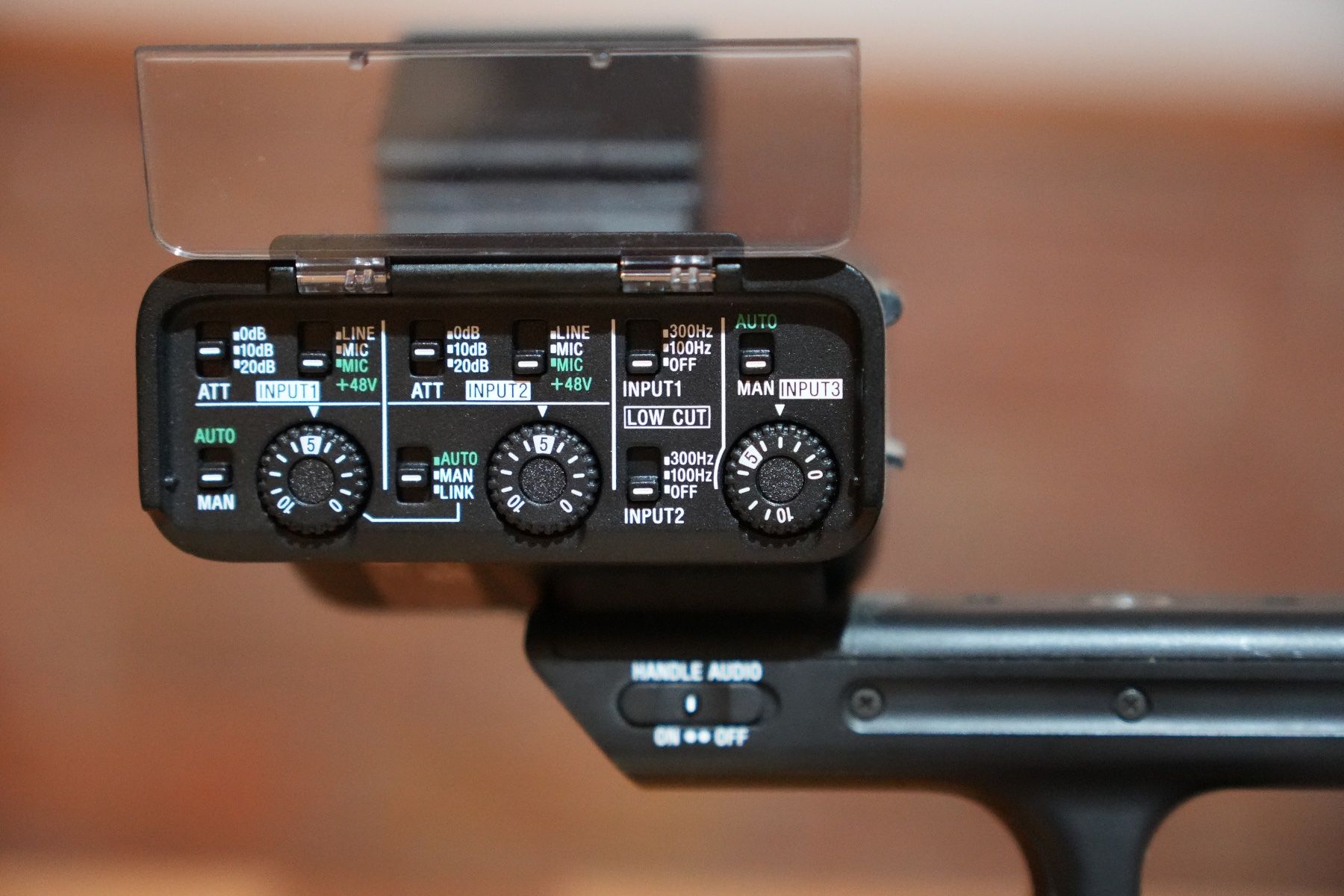 Sony poignée XLR-H1 pour caméras FX2 / FX3 / FX30 (Gebraucht) in Corban für CHF 299 – mit ...