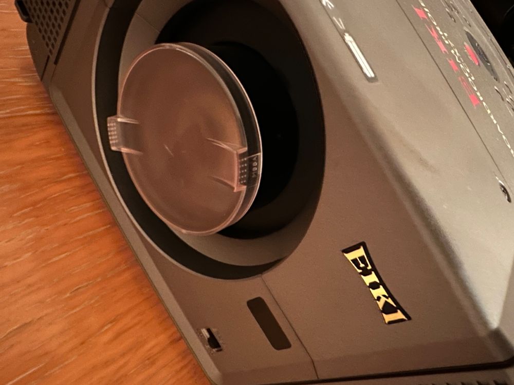 EIKI Beamer / Projector lc-x71 AB 1.- | Kaufen auf Ricardo