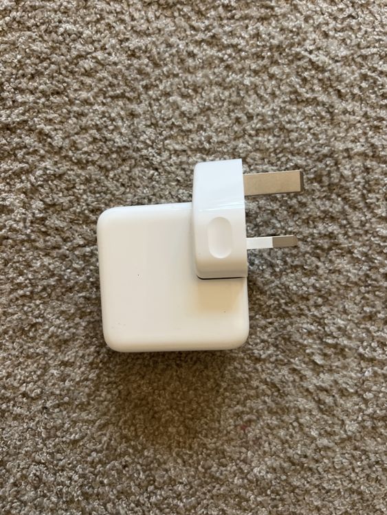 Original Apple USB-C Power Adapter 20W Charger Plug | Kaufen auf Ricardo