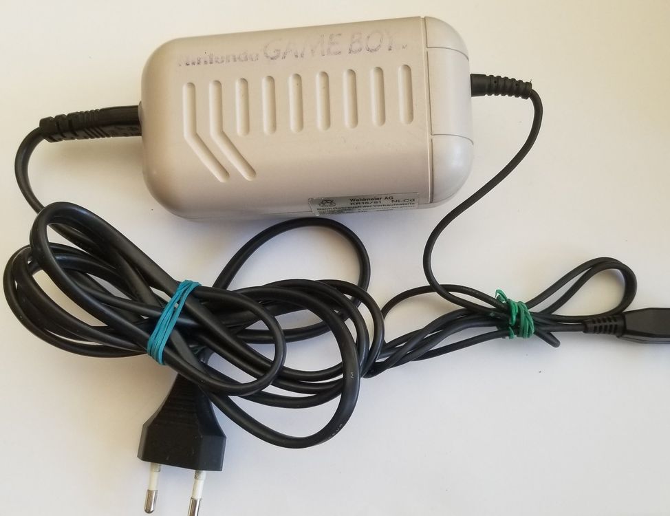 Original Nintendo Game Boy Battery pack / Akku / Netzteil (Gebraucht ...