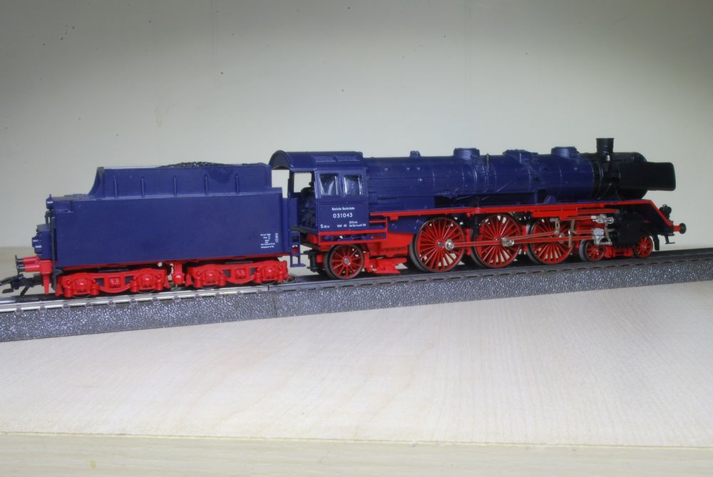 Märklin 3097 DB BR 03 Schleppender- Dampflok AC analog OVP (Neu (gemäss ...