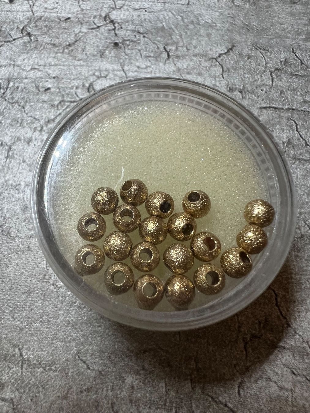 Rico Design Goldkugeln rau 4 mm, 20 Stk - Bastelbedarf (Neu und ...