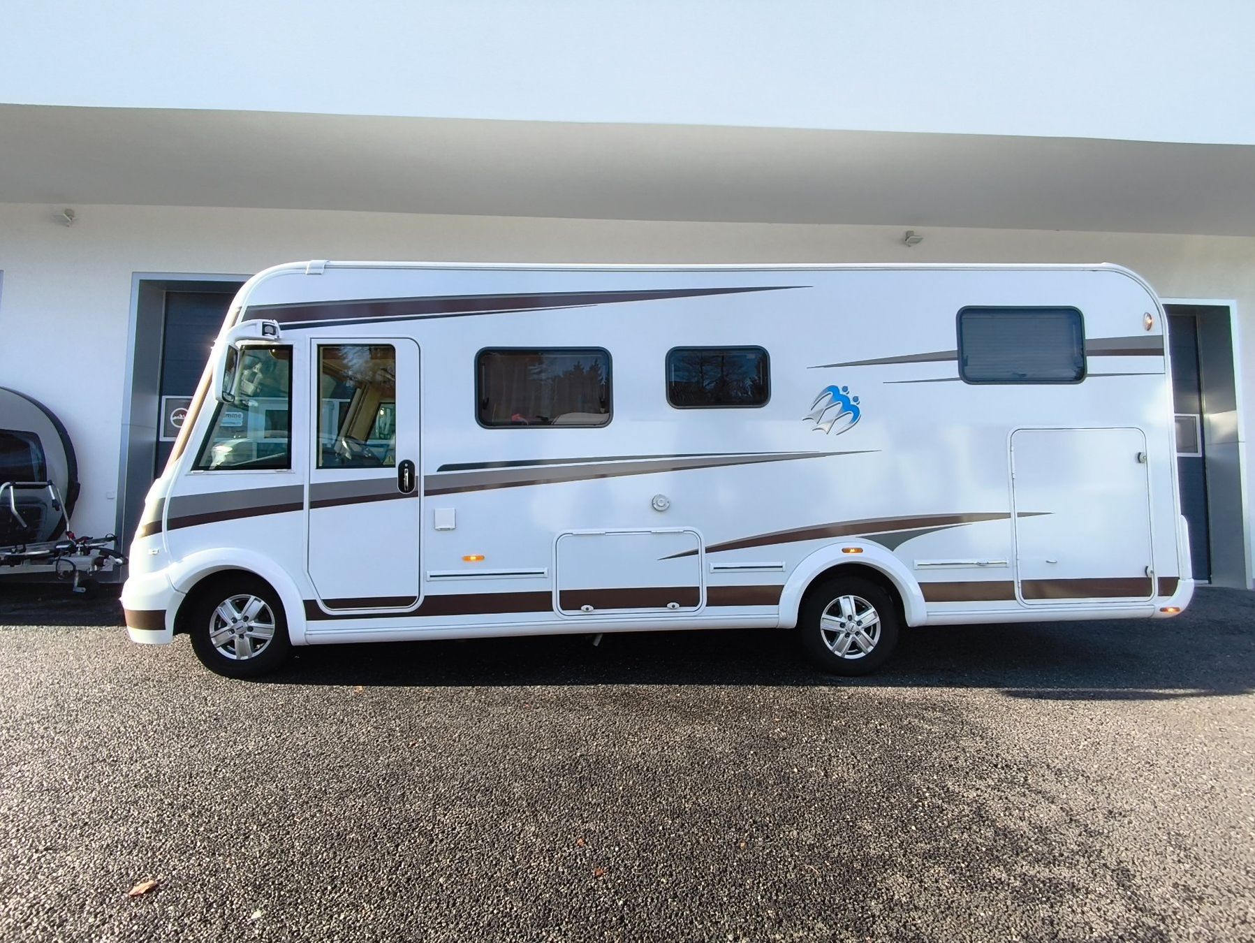 Elegantes Wohnmobil Knaus Gebraucht Bilder