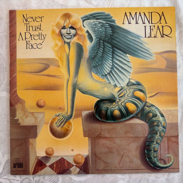 AMANDA LEAR - NEVER TRUST A PRETTY FACE | Kaufen auf Ricardo