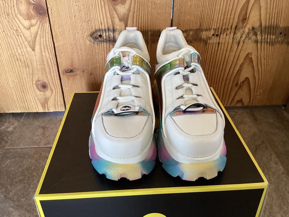 Buffalo Plateau Classic Boots spezial Edition (Neu und originalverpackt ...