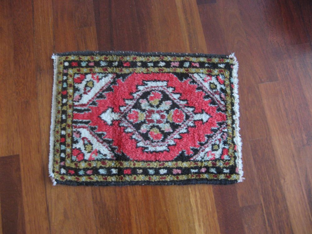 kleiner, mini Teppich (Gebraucht) in Zürich für CHF 9 – mit Lieferung ...