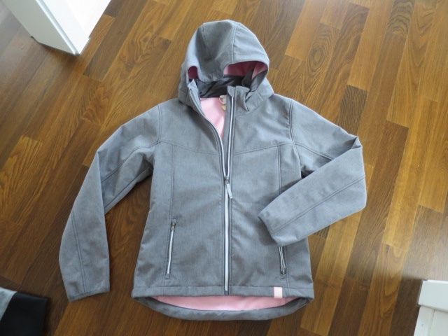 Softshell Jacke Mädchen Grösse 158 H&M Sport Mädchenjacke | Kaufen auf ...