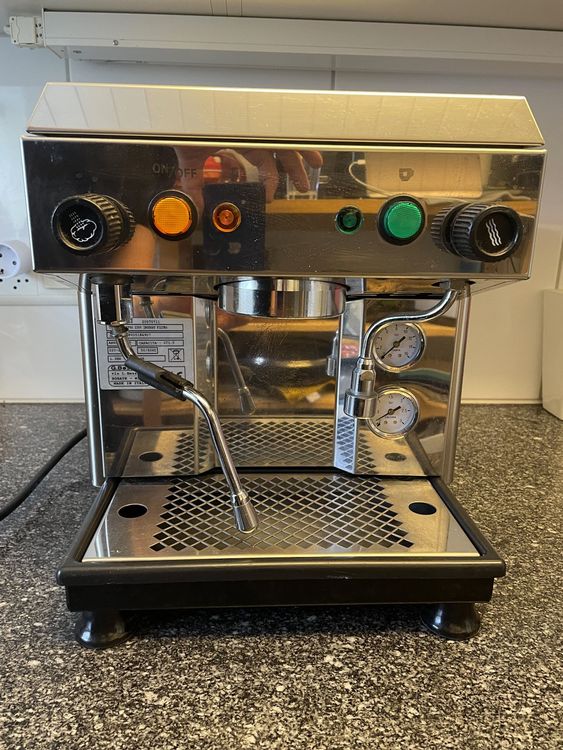 Bezzera BZ99 Siebträgermaschine mit viel Zubehör (Gebraucht) in ...