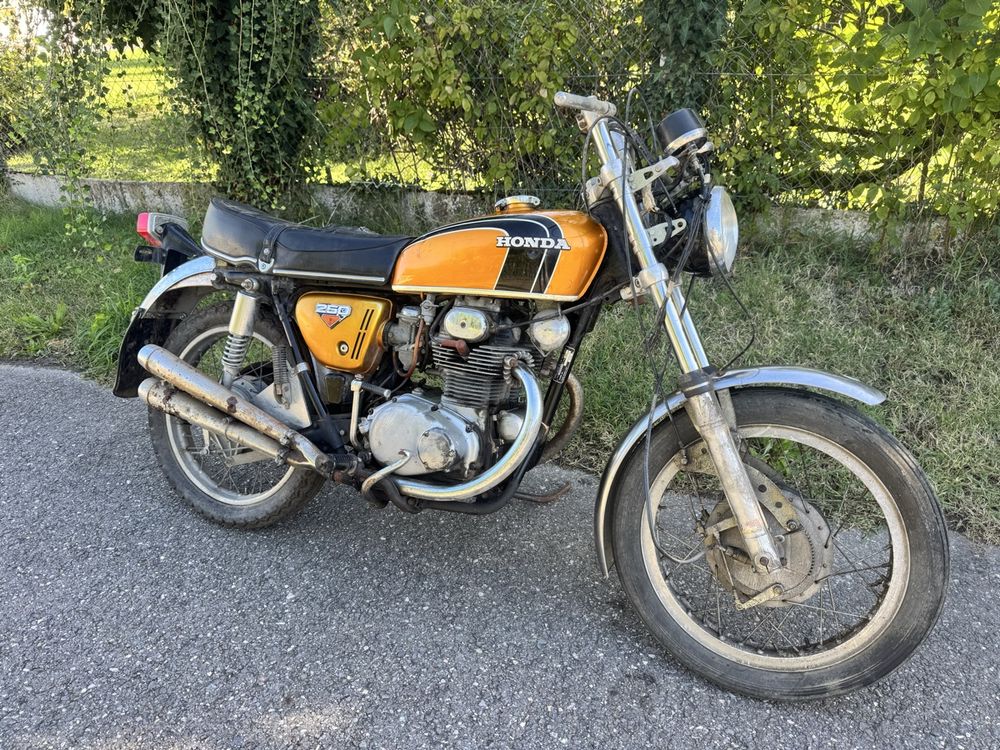 Honda CB 250 année 70 (Defekt) in Yvonand für CHF 481 – nur Abholung ...