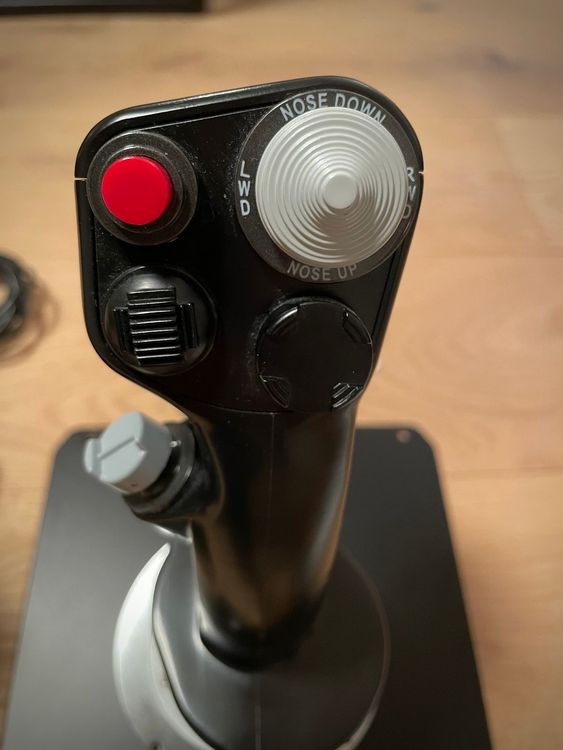 Thrustmaster TM Hotas Warthog Joystick, PC (Gebraucht) in für CHF 250 ...