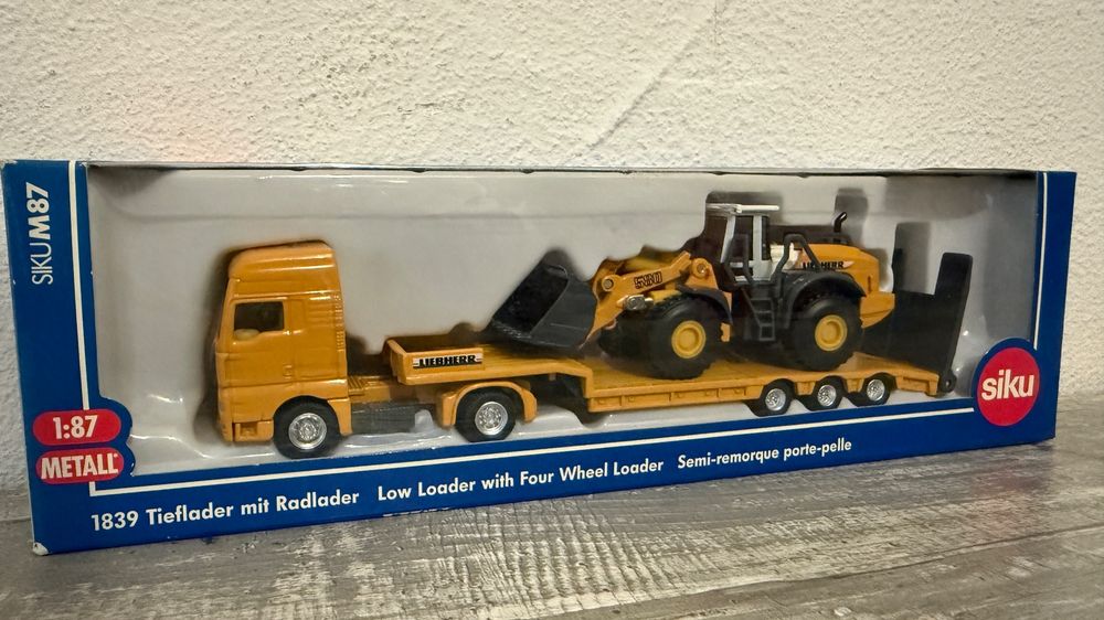 1839 Tieflader mit Radlader (Neu und originalverpackt) in Ennetbürgen für CHF 19.9 – mit ...