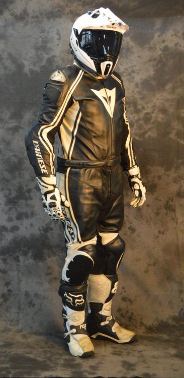1563 Dainese Stripes Motorradkombi Gr.56 (Gebraucht) in für CHF 50 ...