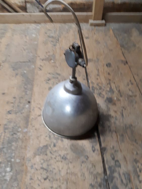 Industrie Lampe (Gebraucht) in Basel für CHF 15 – nur Abholung auf Ricardo kaufen