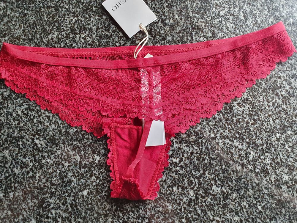 Oysho String M (Neu und originalverpackt) in für CHF 3 – mit Lieferung auf Ricardo kaufen