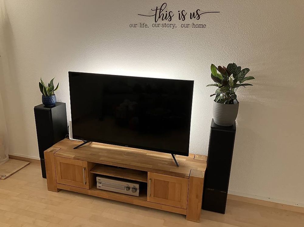 Komplettset TV + Verstärker + Standlautsprecher + Möbel (Gebraucht) in ...