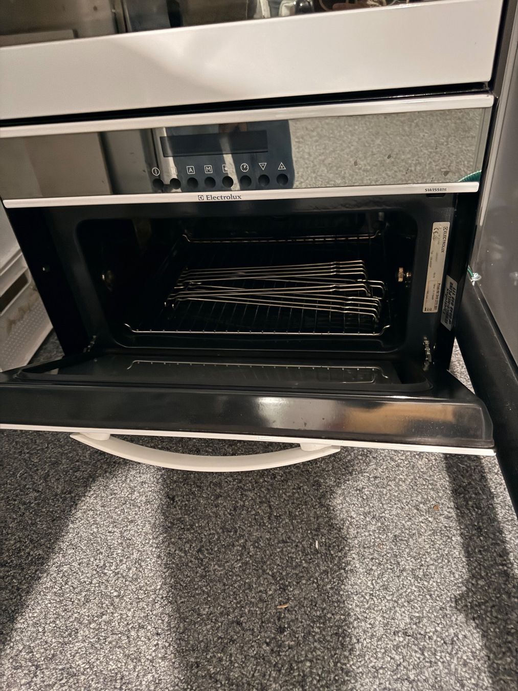 Electrolux Backofen – Edelstahl – Hervorragender Zustand! (Gebraucht ...