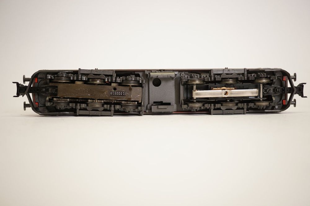 1å Märklin 3336 SBB Ae 6/6 E-Lok Genf (Gebraucht) in Uetendorf für CHF ...