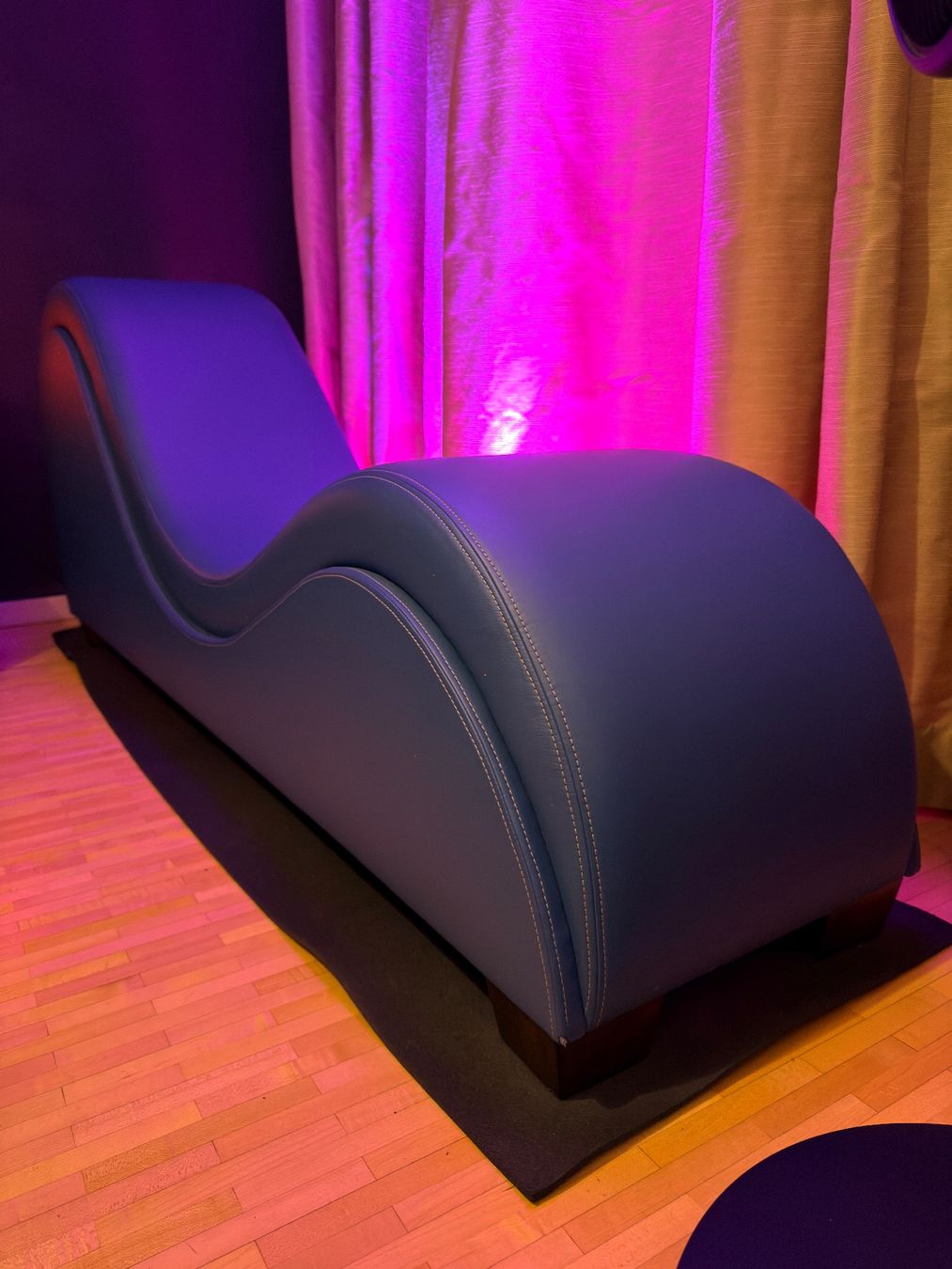 Tantra Chair US-Model (Gebraucht) in Horgen für CHF 390 – nur Abholung ...