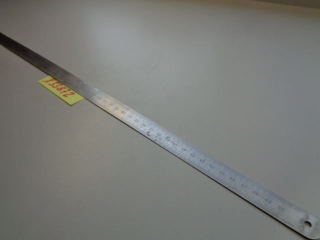 Metall- Massstab rostfrei 0-500mm (Gebraucht) in für CHF 16 – mit ...