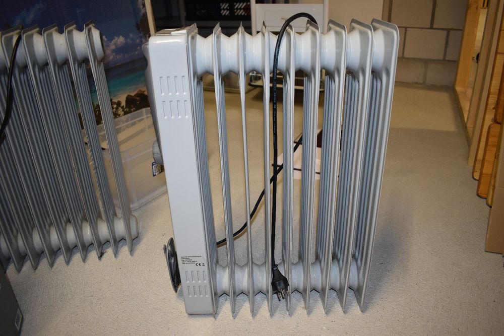 Elektroheizung, Oelradiator 2000 Watt (Gebraucht) in Kleindöttingen für ...