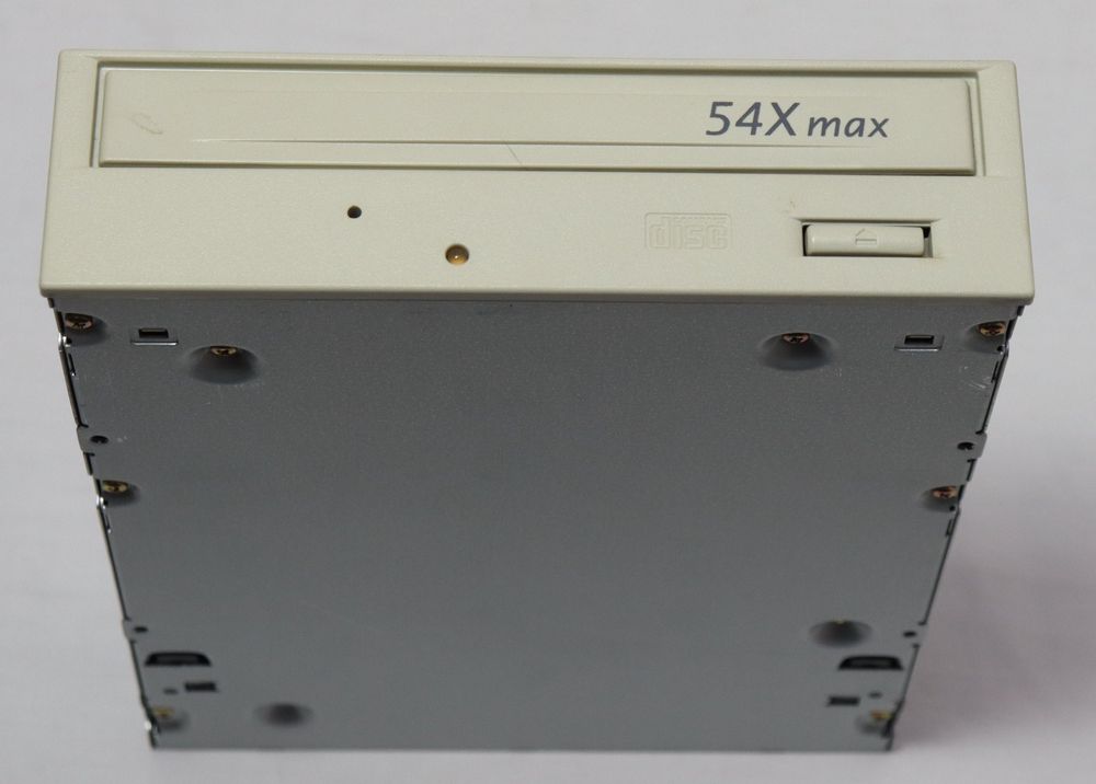 Mitsumi CD-ROM Laufwerk IDE - funktioniert (Gebraucht) in Frick für CHF ...