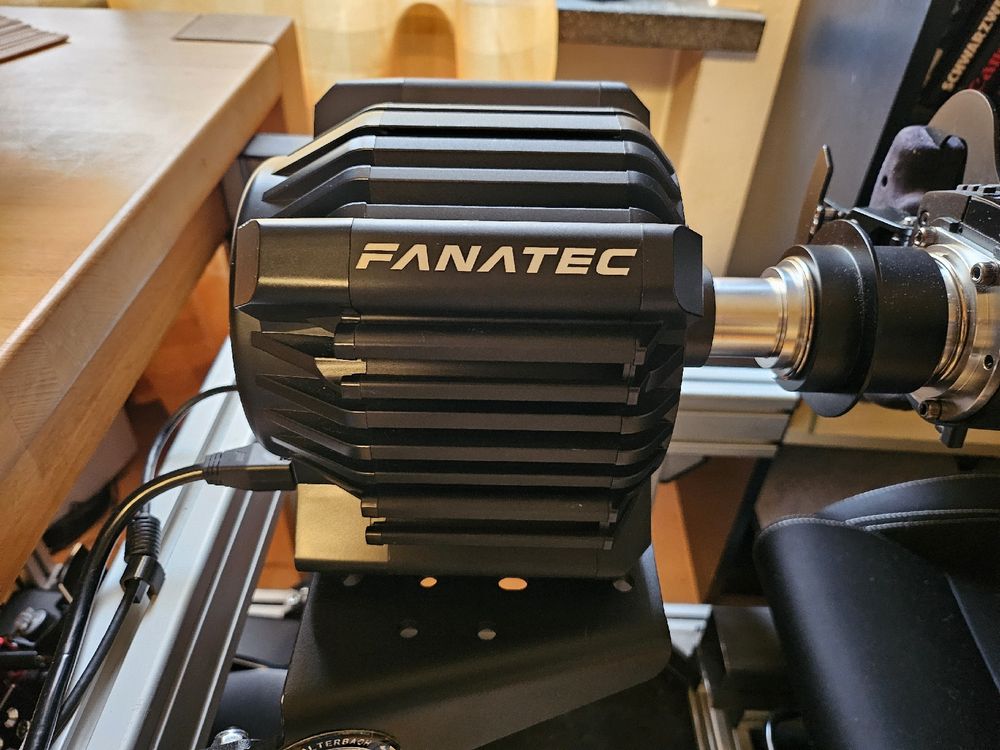 Fanatec DD Pro (PS, PC) Wheelbase inkl. Boostkit 8NM | Kaufen auf Ricardo