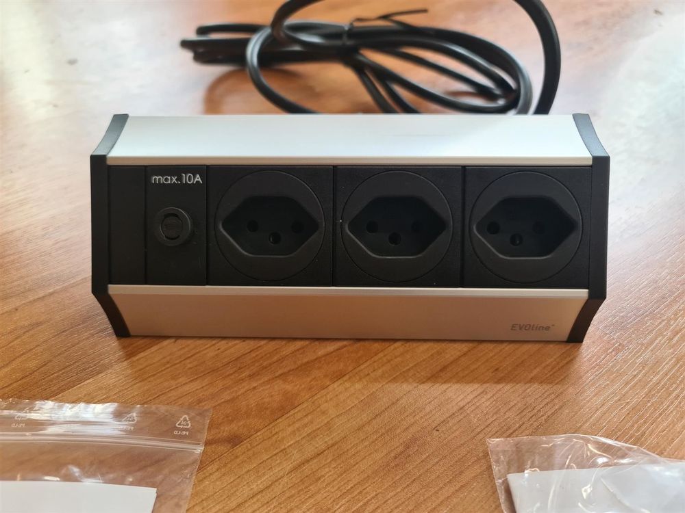 Evo Line Design Stromsteckleiste 3x T13 (Neu und originalverpackt) in Krinau für CHF 12 – mit ...