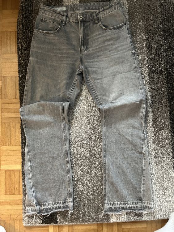 Zara flared Jeans Grau, Gr. 40, Neuwertig (Neu (gemäss Beschreibung ...