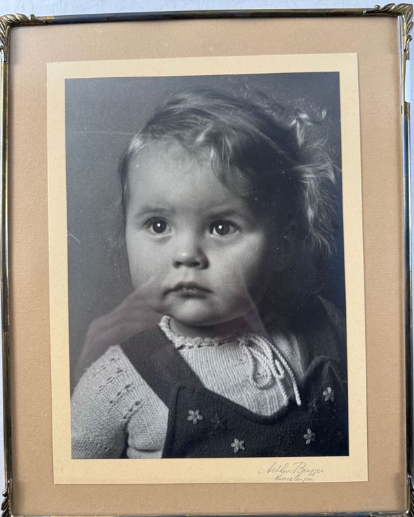 Antikes Foto Portrait Mädchen Kinderbild Signiert (Gebraucht) in Neuhausen am Rheinfall für CHF ...