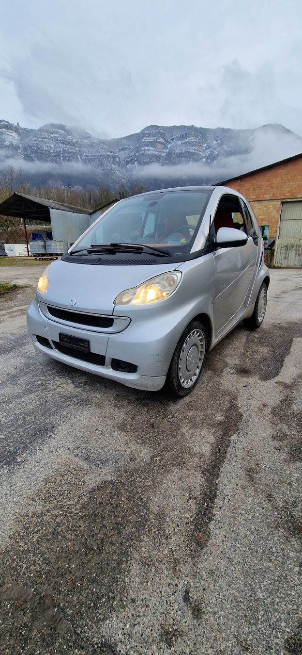 Smart Fortwo Coupé 84CV (D'occasion) à Genève pour CHF 2250 – retrait ...