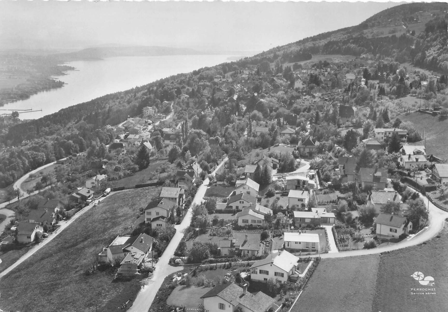 Evilard am Bielersee - Mit dem Flugzeug über... (Gebraucht) in Schwyz ...