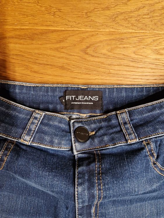 FITJEANS dunkelblau / Grösse M (Ripped Jeans) (Gebraucht) in Bösingen ...