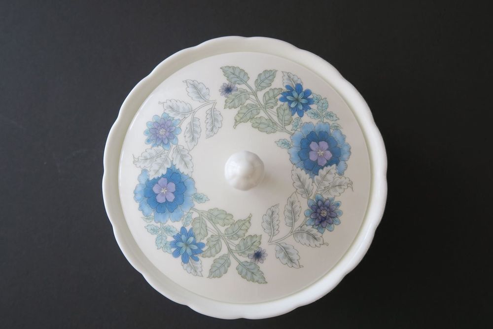 Dose mit Deckel * CLEMENTINE * von Wedgwood - England (Neu (gemäss ...