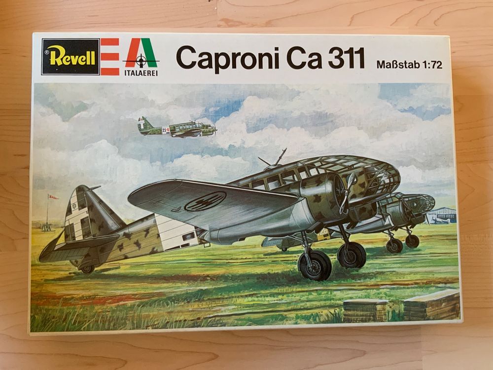 Caproni Ca 311 Plastik Modellbausätze 1:72 (Gebraucht) in Zug für CHF ...