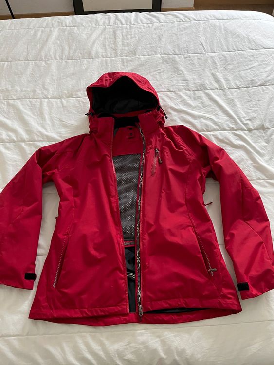 Veste rouge M (D'occasion) à Biel-Bienne pour CHF 29 – avec livraison ...