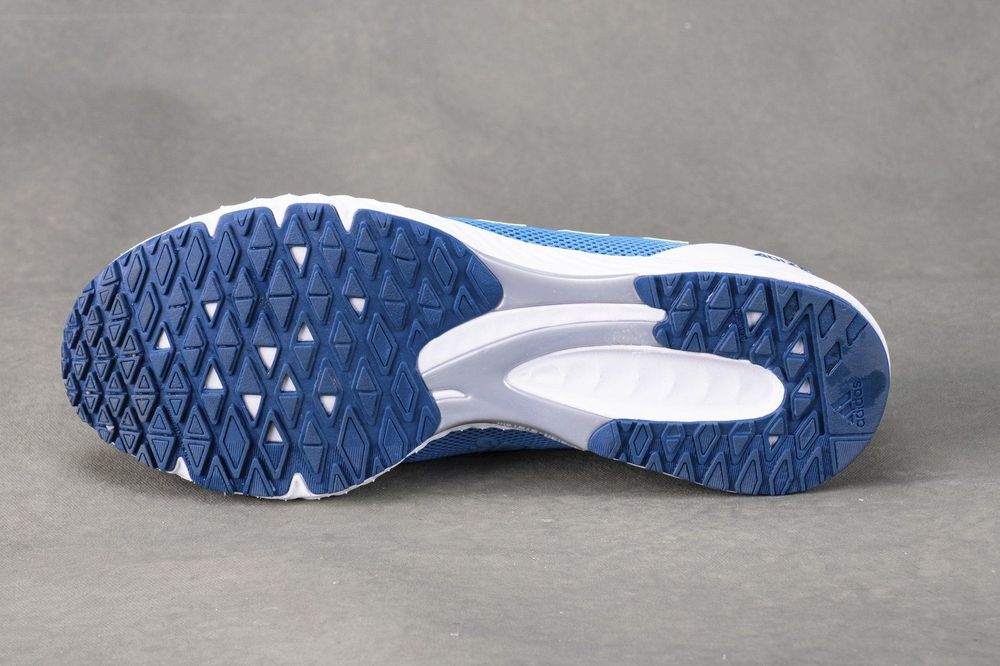 Addidas Laufschuhe 38.5 (Neu (gemäss Beschreibung)) in Zürich für CHF ...