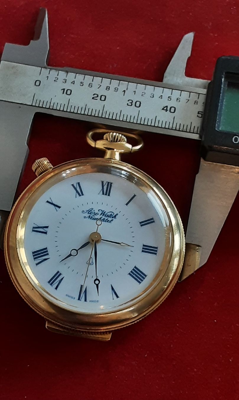 Belle montre Aero watch Neuchâtel avec réveil mécanique (Gebraucht) in ...