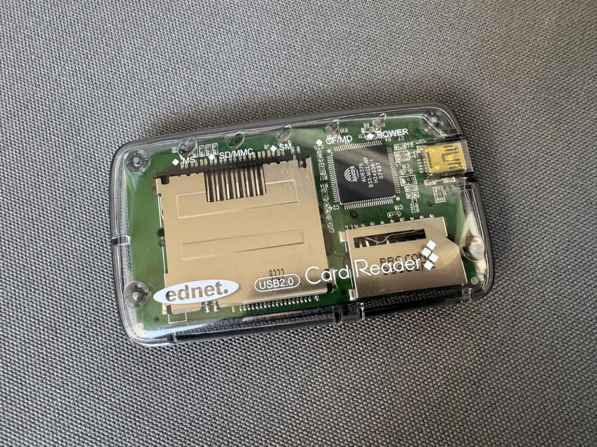 All-in-one USB Card Reader (Neuf (Voir description)) à Lausanne pour ...