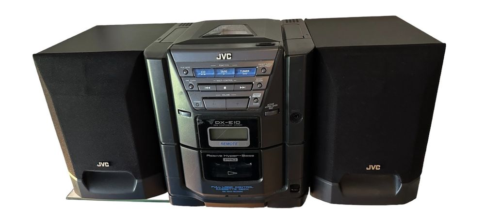 JVC Stereoanlage mit CD Player / Cassette Player / Radio (Gebraucht) in ...